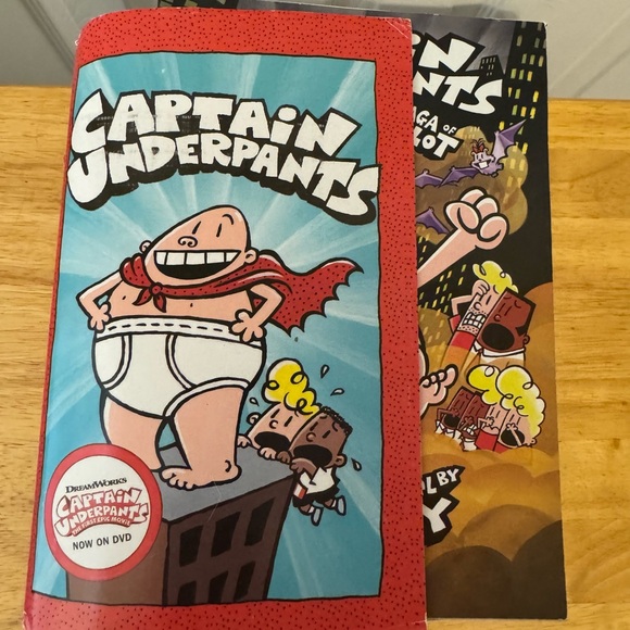 Scholastic | Other | Complete Set Lot Of All 2 Captain Underpants Books ...